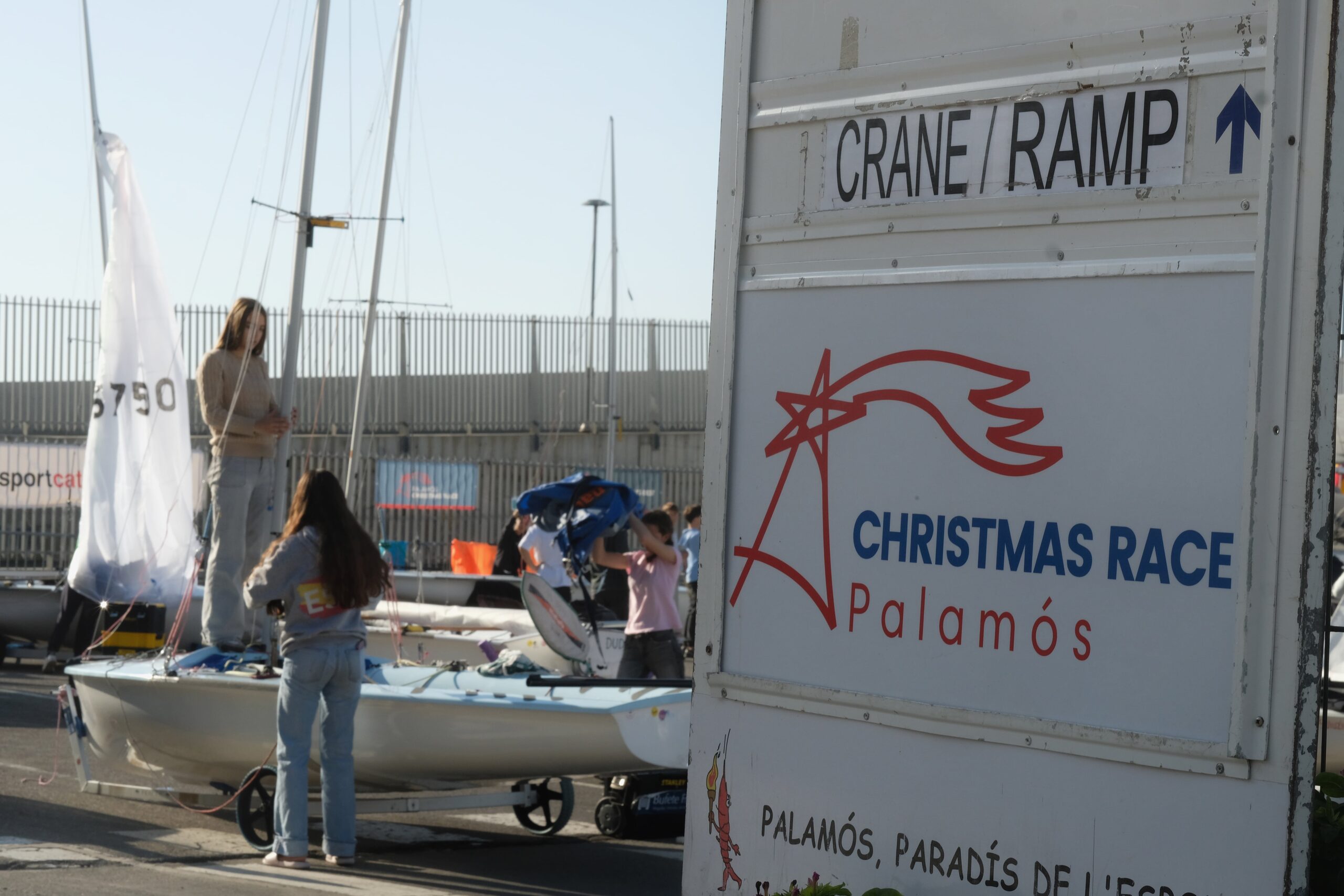 216 TRIPULACIONES DE 15 PAÍSES PARTICIPAN EN LA 49ª PALAMÓS CHRISTMAS ...
