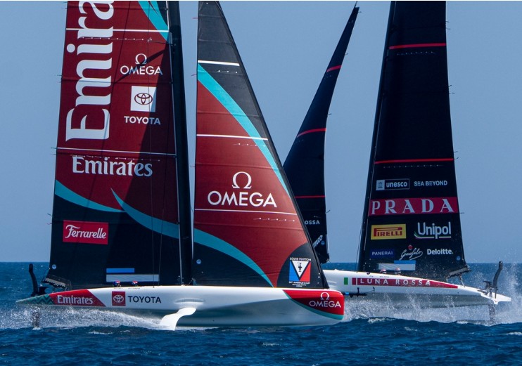 38TH LOUIS VUITTON AMERICA'S CUP. PETER BURLING Y RUGGERO TITA ...